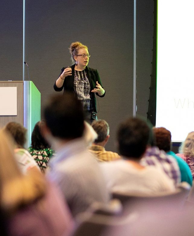 Danielle Hennis – Women Talk Design